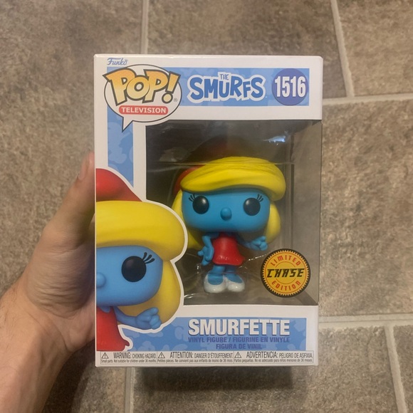 Funko | Toys | Smurfette Chase Funko Pop 516 The Smurfs Brand New ...